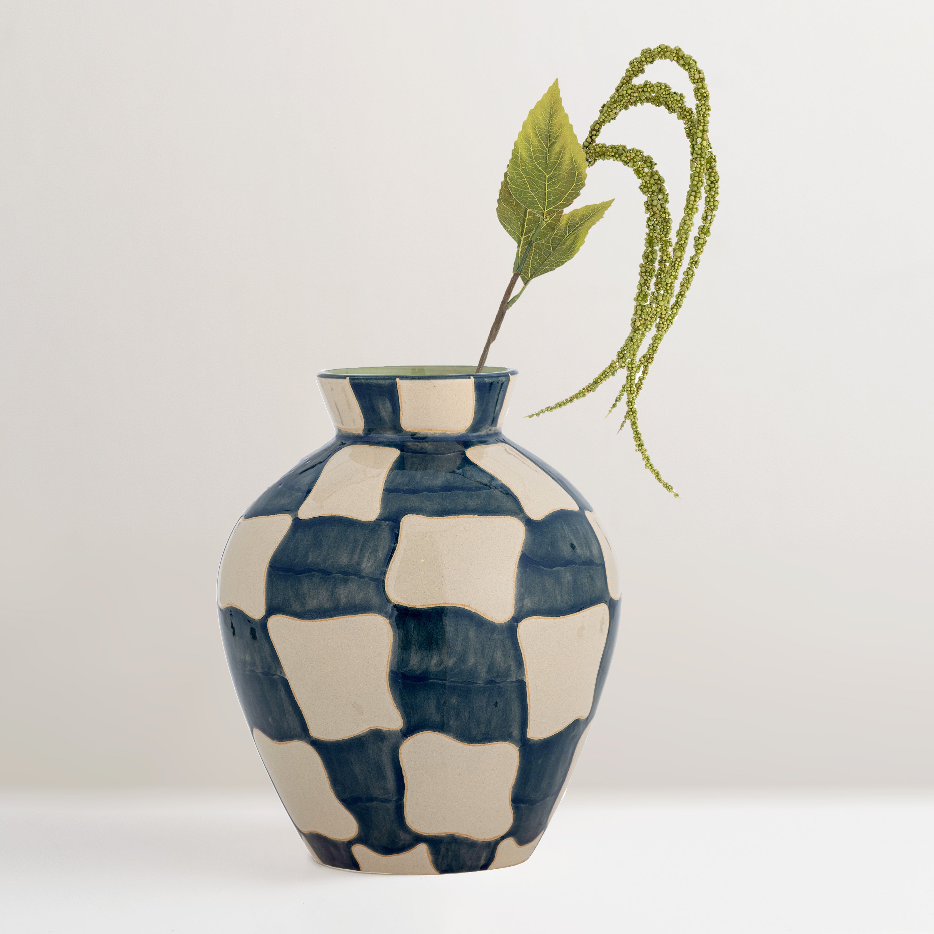 Check Stoneware Vase, blue – ATT PYNTA