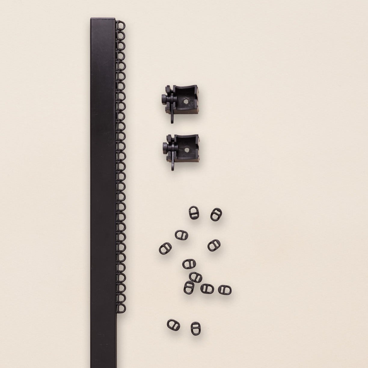 Custom length curtain track - black – ATT PYNTA
