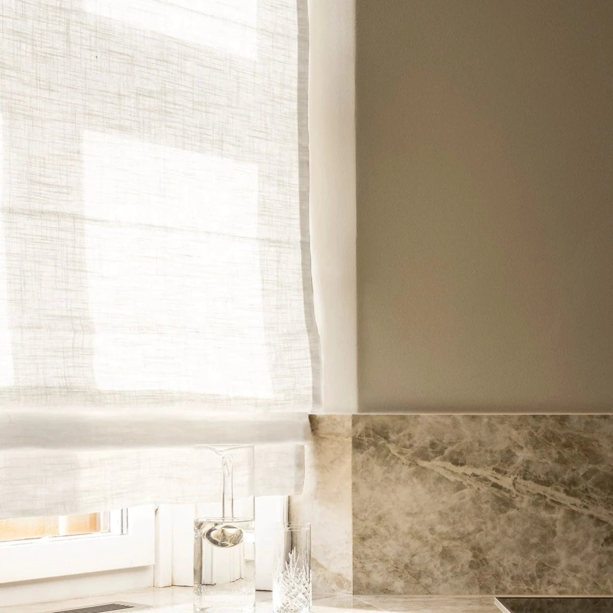 Linen roman blind - Pure white – ATT PYNTA