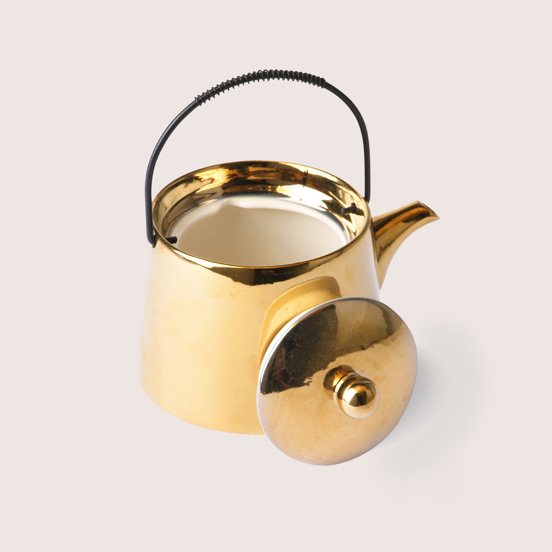 HKLiving gold stoneware tea pot – ATT PYNTA