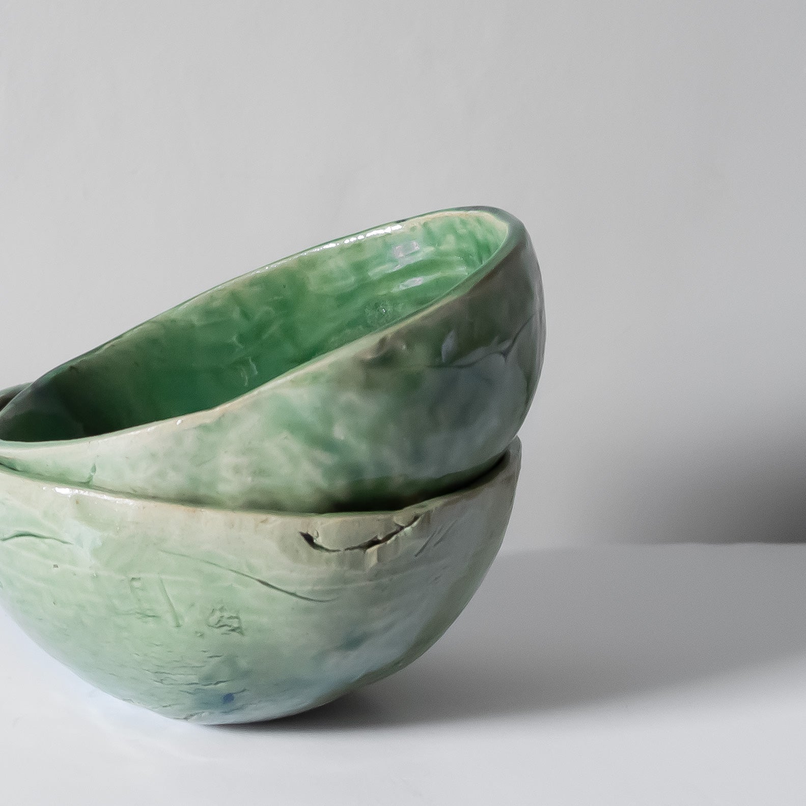 Skog Handmade Forest green glazed bowl (2 left) – ATT PYNTA